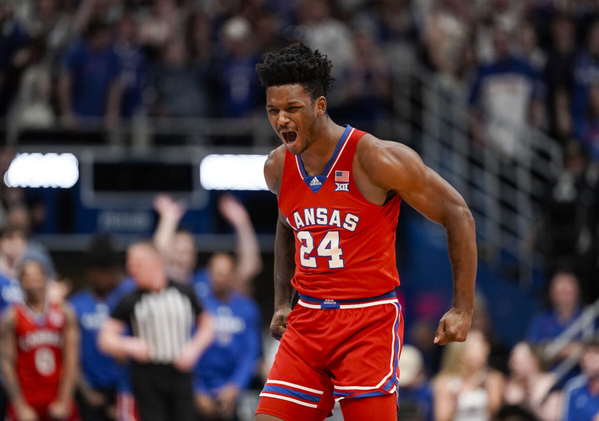 Photo Gallery: Jayhawks hold strong to beat Arizona on Senior Night ...